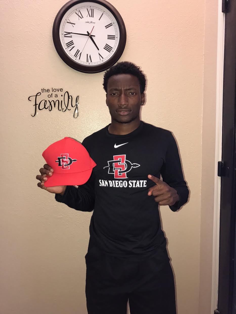 El Paso El Dorado QB Cedarious Barfield Finds Right Fit At San Diego ...